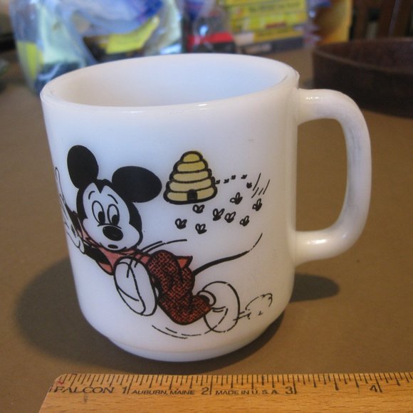 Libbey hite Milk Glass | Dining | Vintage Mickey Mouse Club Bees ...